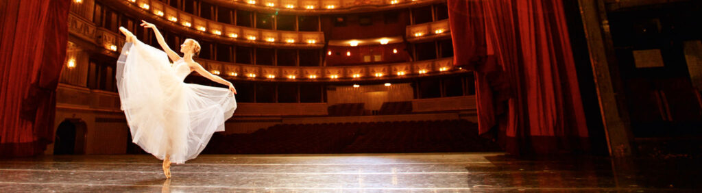 The Vienna Opera Ball: Debutantes and Dancing - Beau Monde Traveler ...