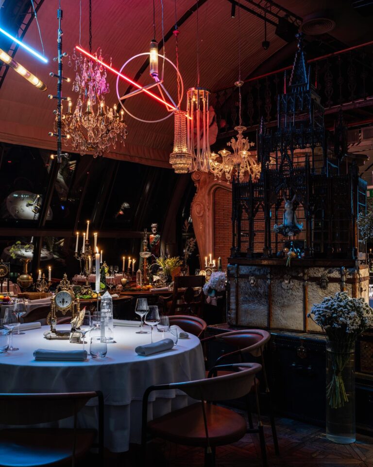 The White Rabbit Restaurant: A Journey to Wonderland - Beau Monde ...