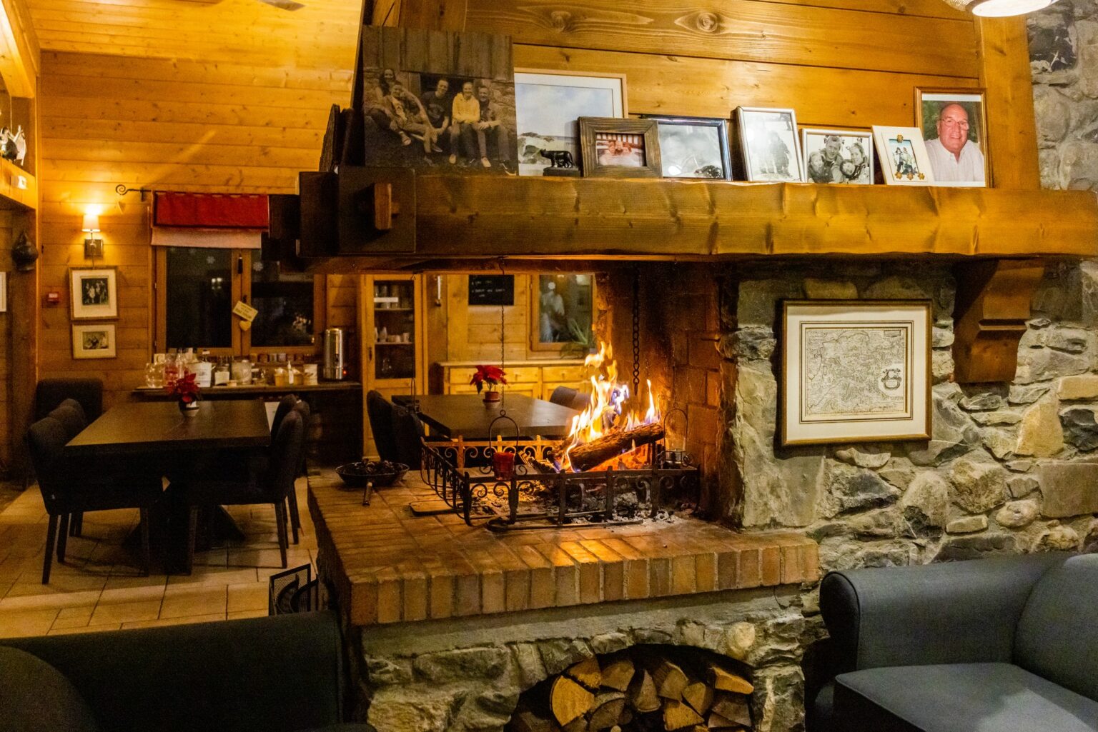 Alpine Getaways with Au Coin du Feu Chalet - Beau Monde Traveler Luxury ...