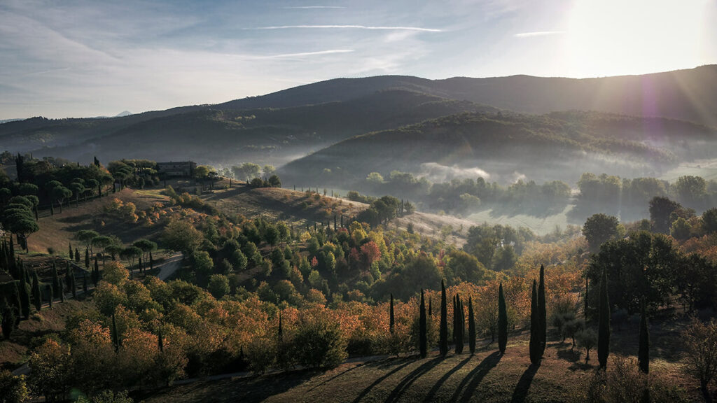 Reschio: A Historic Hideaway between Umbria and Tuscany - Beau Monde ...