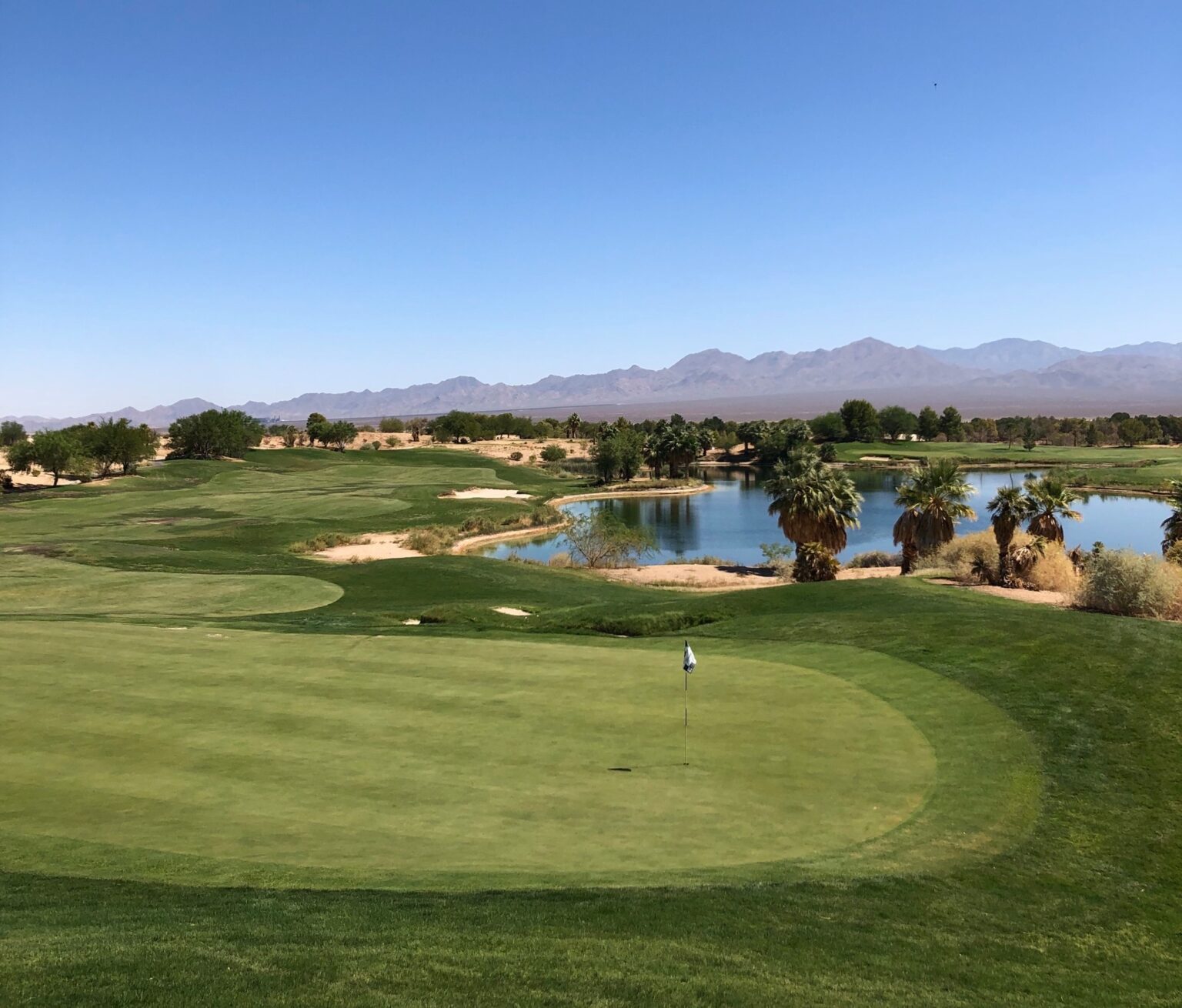 8 Top Luxury Golf Resorts in Nevada - Beau Monde Traveler Luxury Travel ...